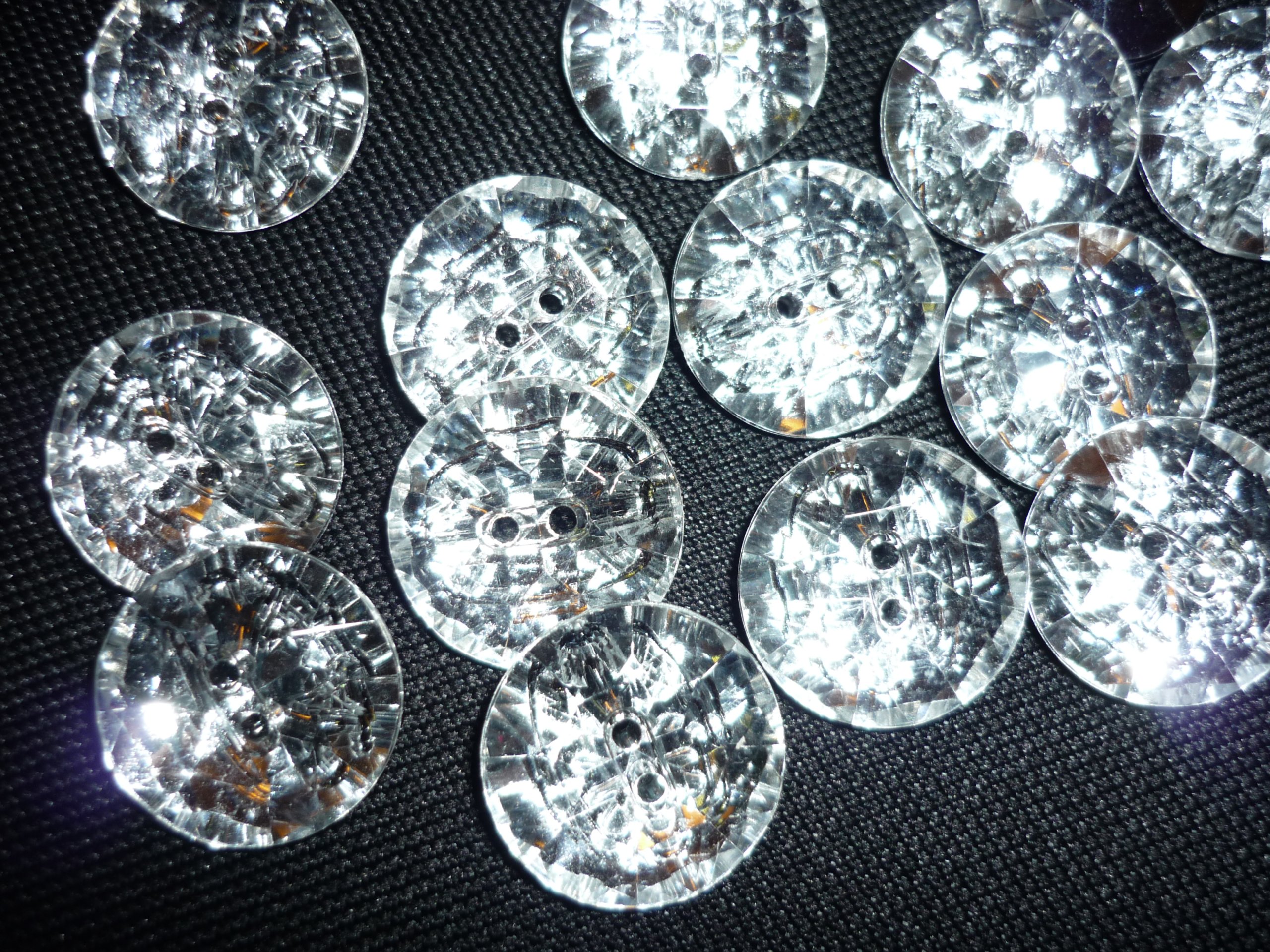 Guziki Versace - Niska cena na Allegro