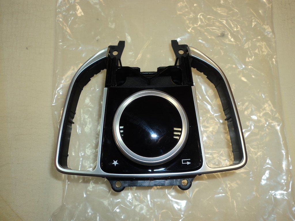 Panel kontroler idrive Mercedes-Benz OE A2059005915 - porównaj ceny ...