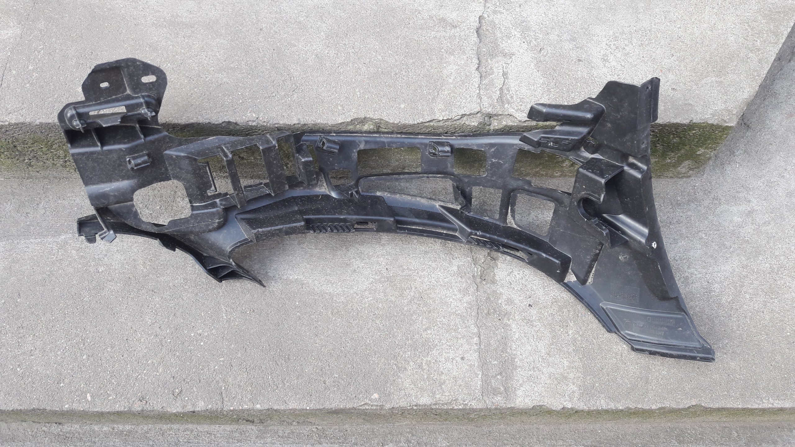 ŚLIZG PRAWY PRZÓD MERCEDES W205 A2058853165 - 7175546831 - oficjalne ...