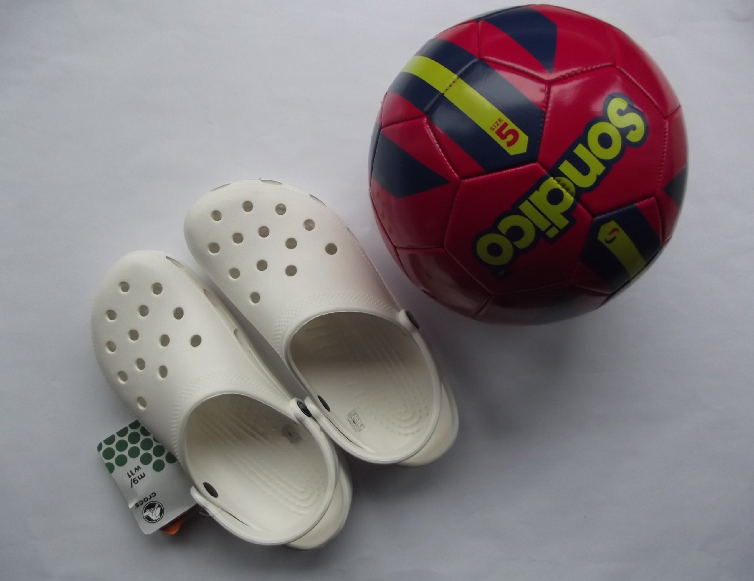 crocs 42-43 kroksy M9W11 + piłka nożna FC Chelsea - 7127906548 ...