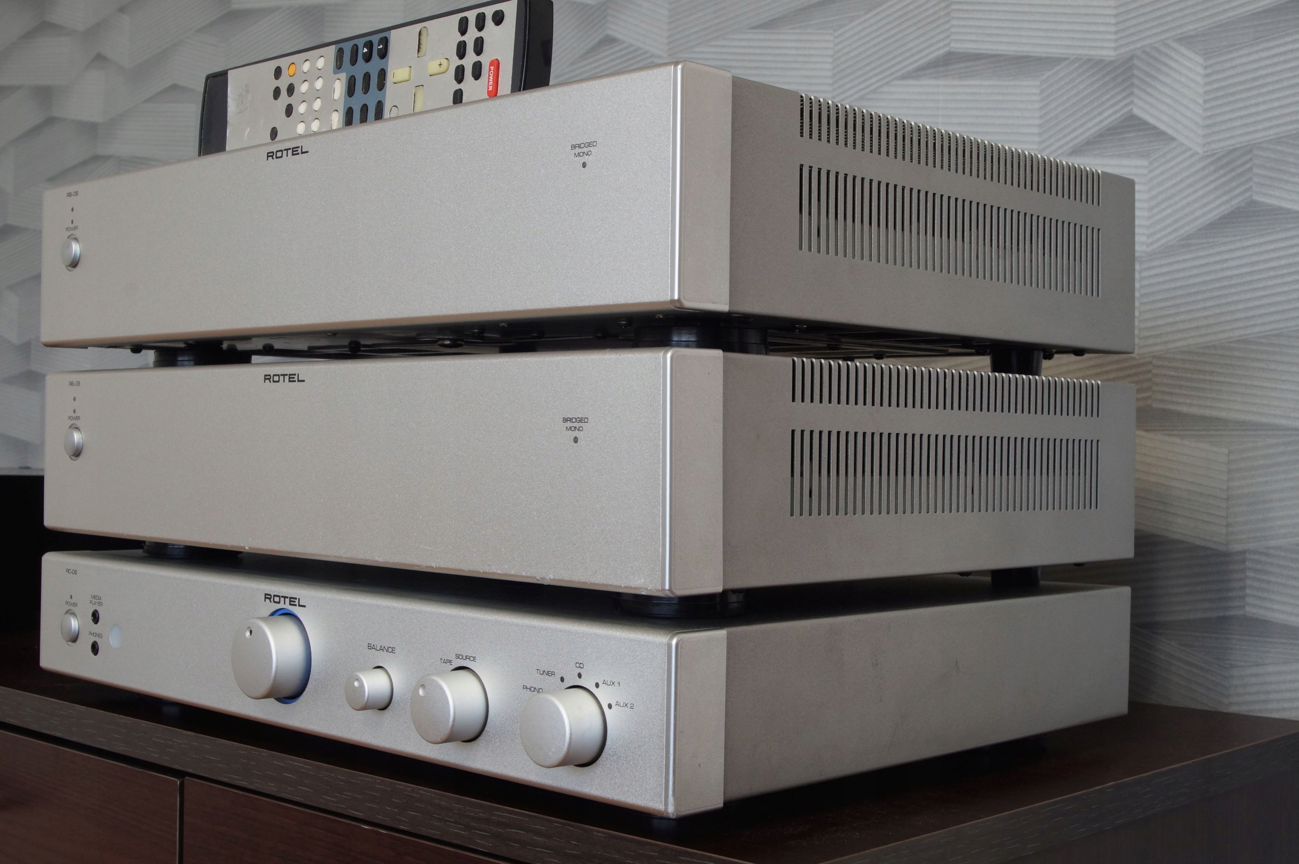 Wzmacniacz Rotel RC-06 2x RB-06 + Pilot Mono Bloki - 7226668947 ...