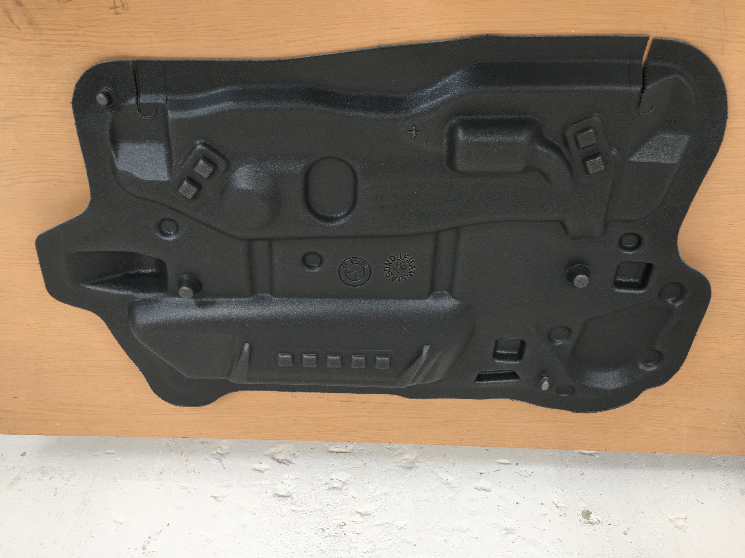 BMW X1 E84 WYGŁUSZENIE DRZWI P. PRZÓD 51482992422 - 7536650990 ...