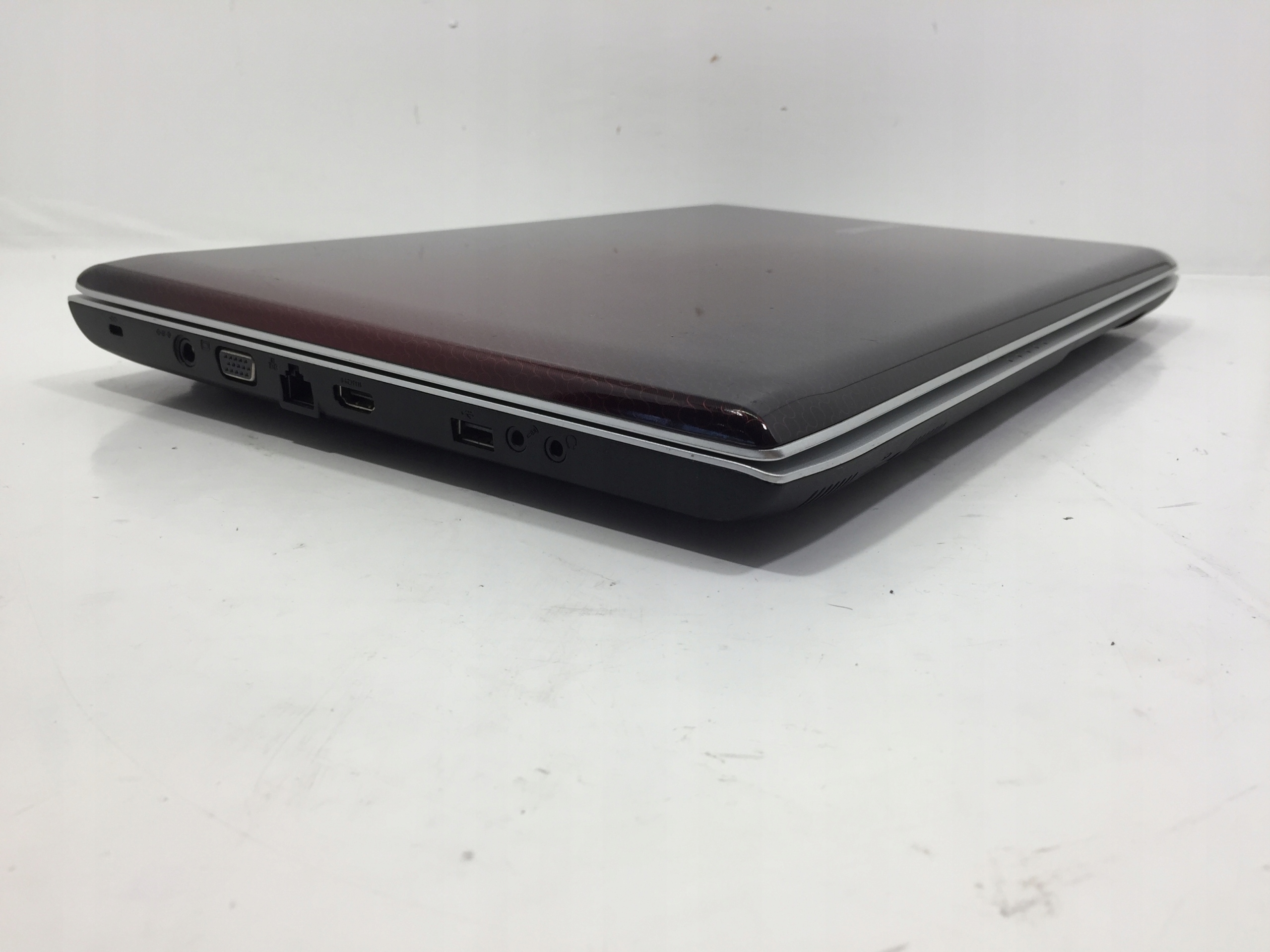 SAMSUNG NP-R730 INTEL P 2x2.2GHz 4GB 17,3'' XL139 - 7724623210 ...