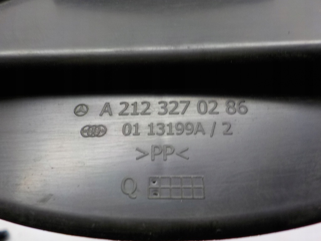 MERCEDES W212 ZAŚLEPKA OSŁONA KIELICHA 2123270286 - 7065940782 ...