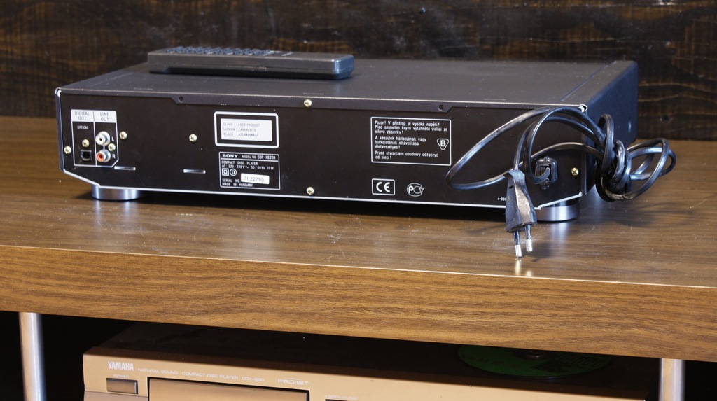 SONY CDP-XE220 + PILOT - 7116810622 - oficjalne archiwum Allegro