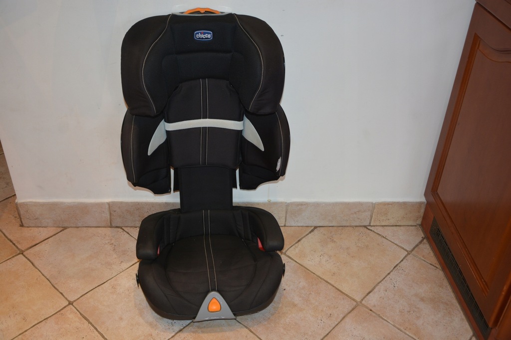 FOTELIK CHICCO Oasys 2-3 fixplus evo 15-36 kg - 7781126178 - oficjalne ...