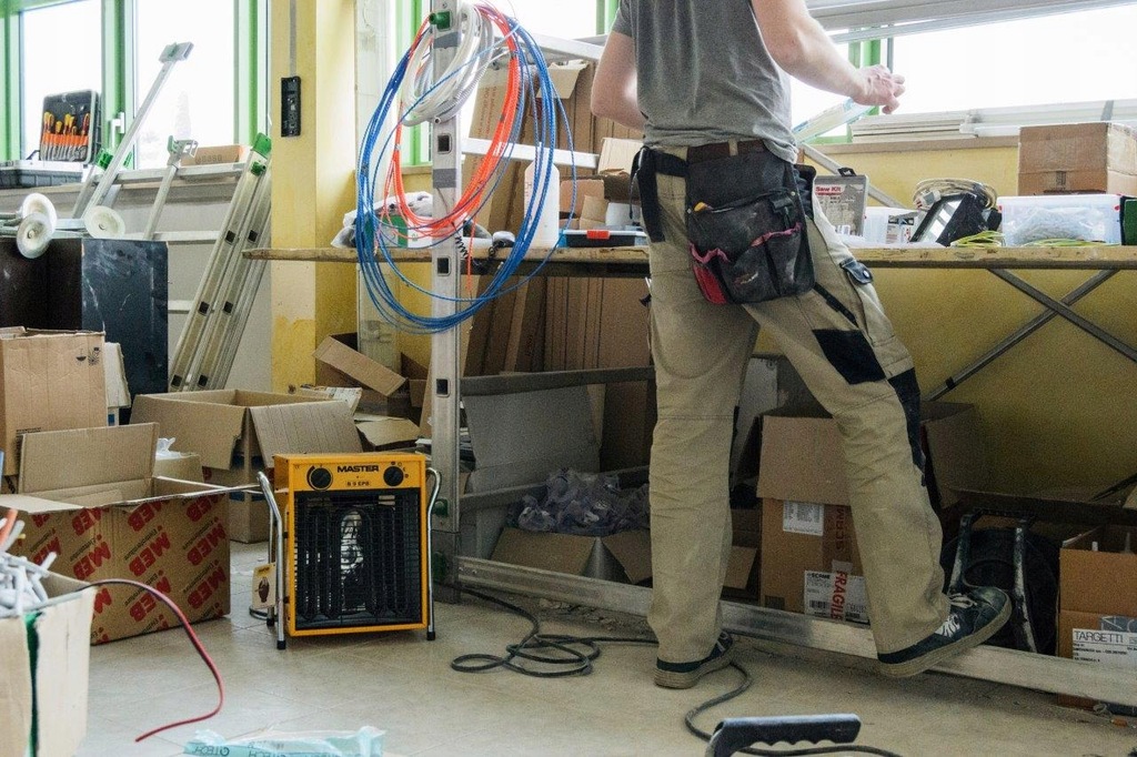 Nagrzewnica elektryczna MASTER B 5 EPB moc 5kW - 7533617635 - oficjalne ...