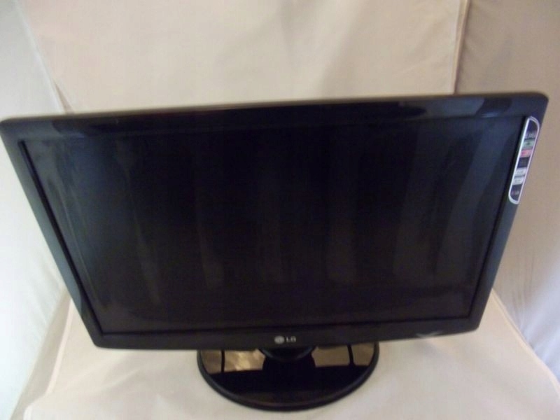 MONITOR LG FLATRON W2243S+OKABLOWANIE WARTO - 7591504757 - oficjalne ...