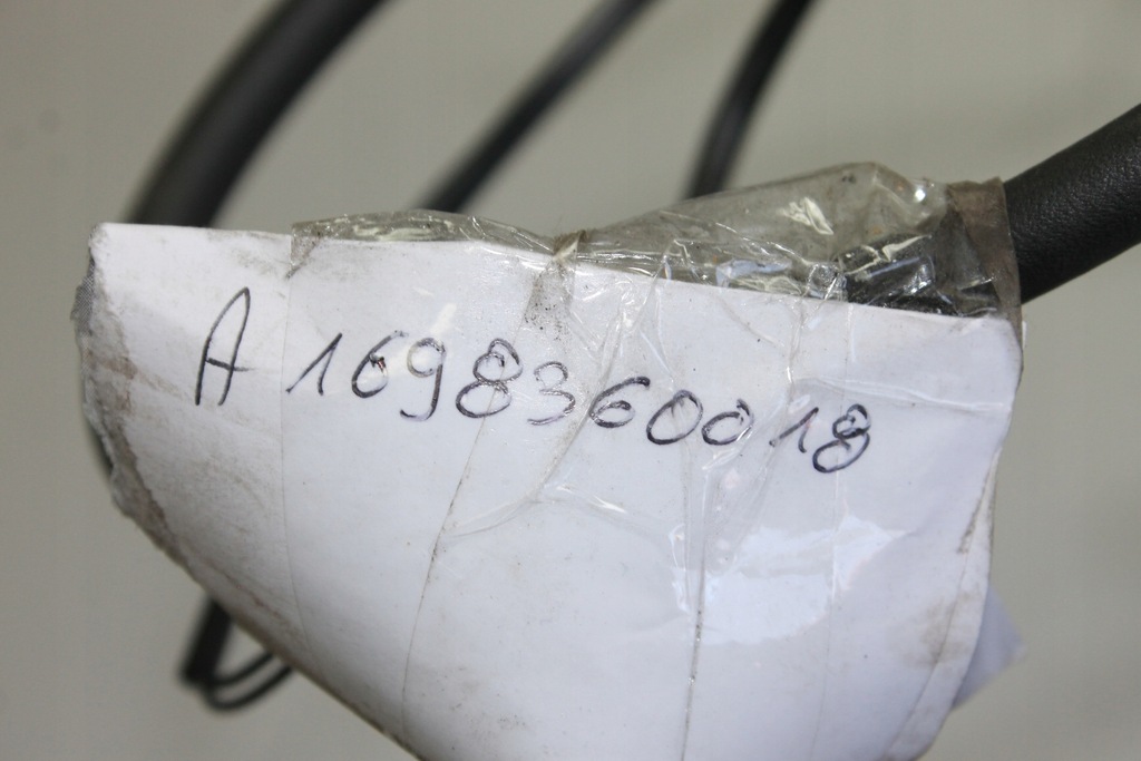 MERCEDES W169 WĄŻ SPRYSKIWACZA A1698600192 - 7359300223 - oficjalne ...