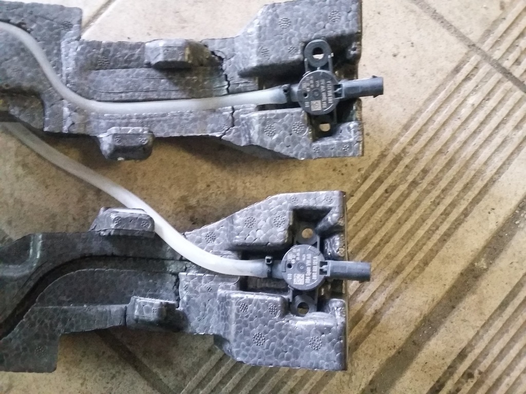 CZUJNIK OCHRONY PIESZYCH AUDI A4 A5 8W 8W0959121A - 7087434061 ...