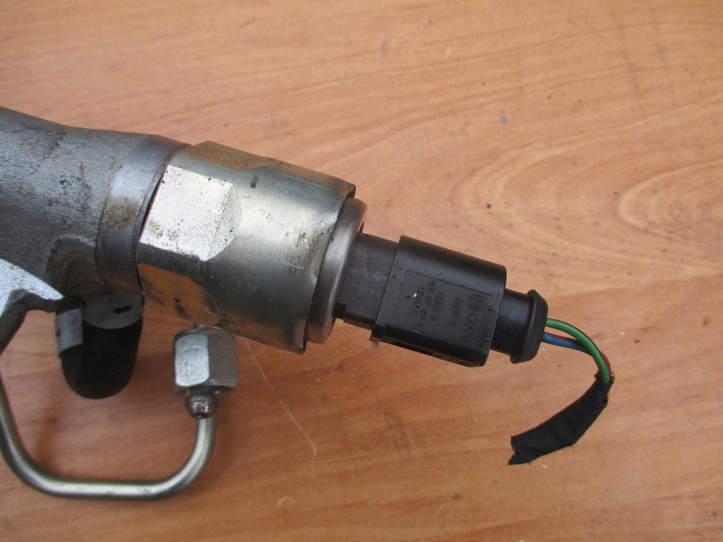 ZAWÓR PALIWA 1.6 TDI 03L130764C 5WS40730 VW SEAT - 7676945280 ...