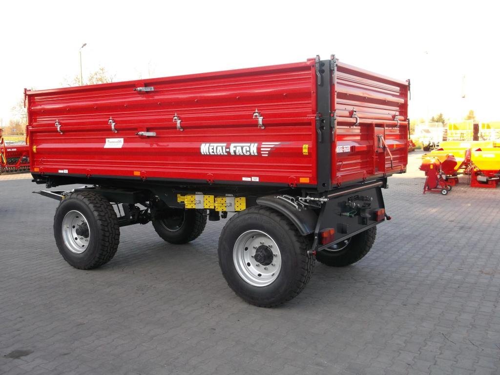 PRZYCZEPA METAL-FACH T711 8T MODEL T711/1 - 7115036342 - oficjalne archiwum Allegro