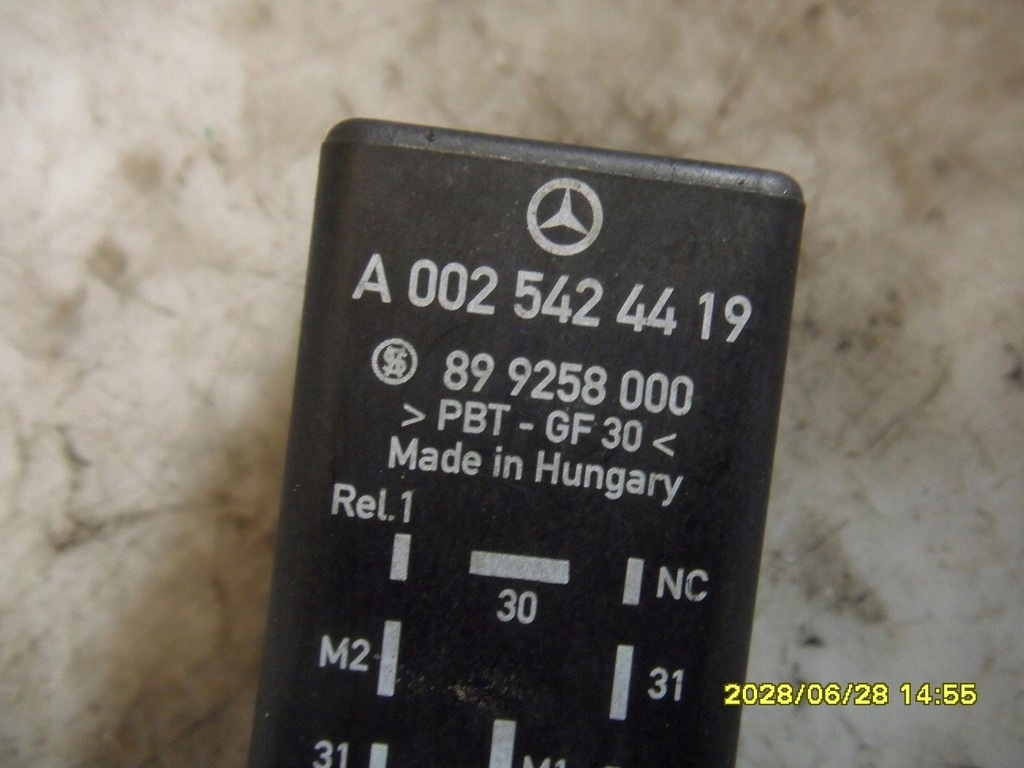 Mercedes w639 przekaźnik wentylatorów A0025424419 - 7469004683 ...