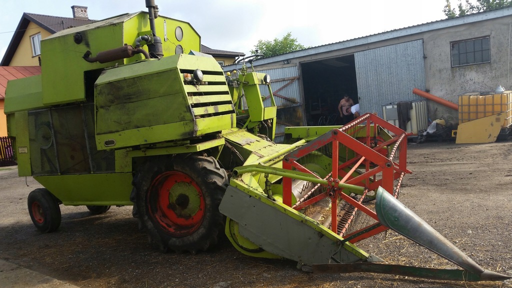 Kombajn Class cosmos - 7301956848 - oficjalne archiwum Allegro