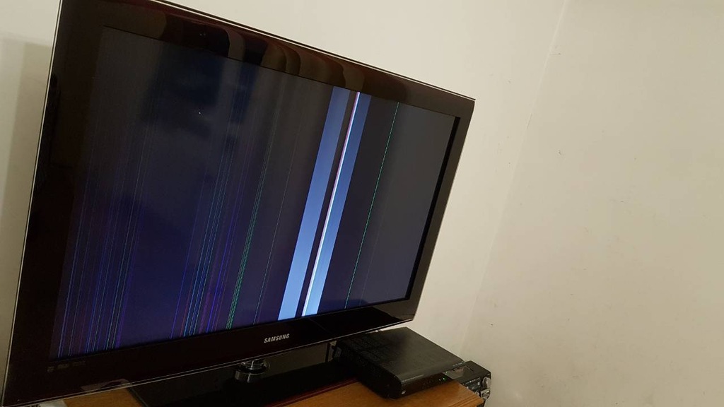 TELEWIZOR LCD SAMSUNG 40' LE40B551A6WXXH OKAZJA ! - 7167096469 ...