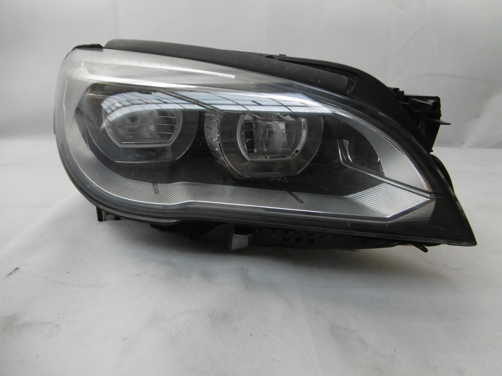 BMW 7 F01 REFLEKTOR LED PRAWY 63117348496 - 7345451962 - oficjalne ...